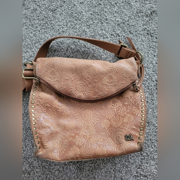 The Sak | Bags | The Sak Leather Crossbody With Floral Paisley Pattern ...